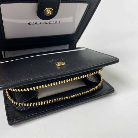 Coach | Bags | Coach Snap Bifold Wallet With Lips Print | Poshmark